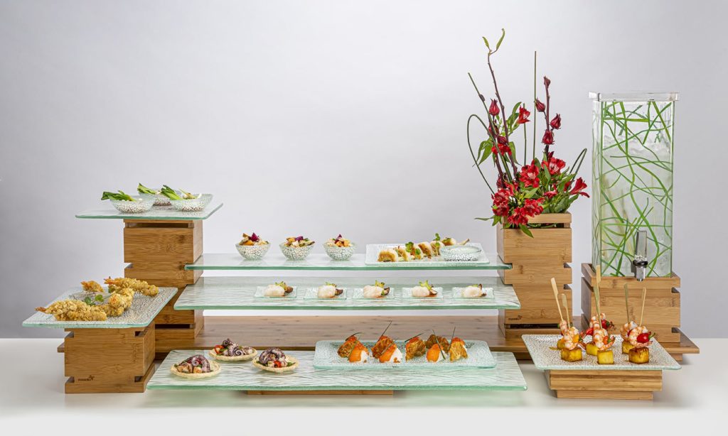 SKYCAP® 6” Natural Bamboo Square Multi-Level Riser - SW101 - Rosseto