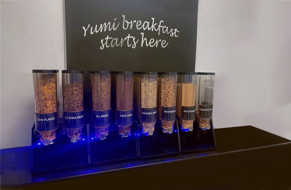 Automatic Food Dispenser - Rosseto