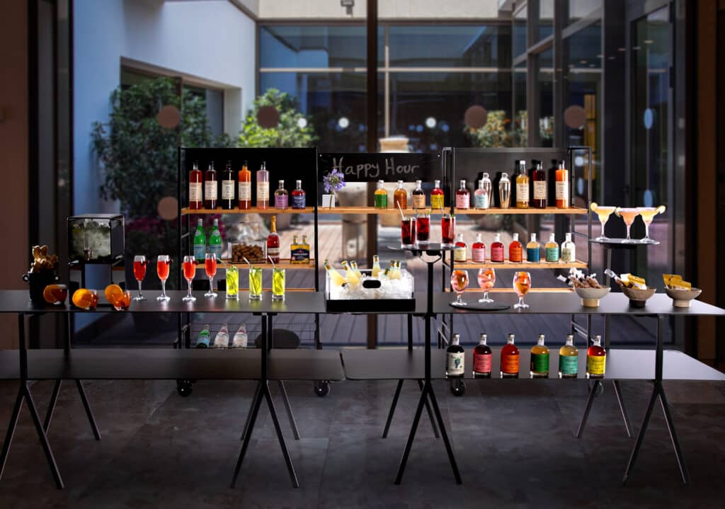 Modulite® 3 Level Kit, Natural Wood 2 Table Top, 1 Shelf, Black Legs ...